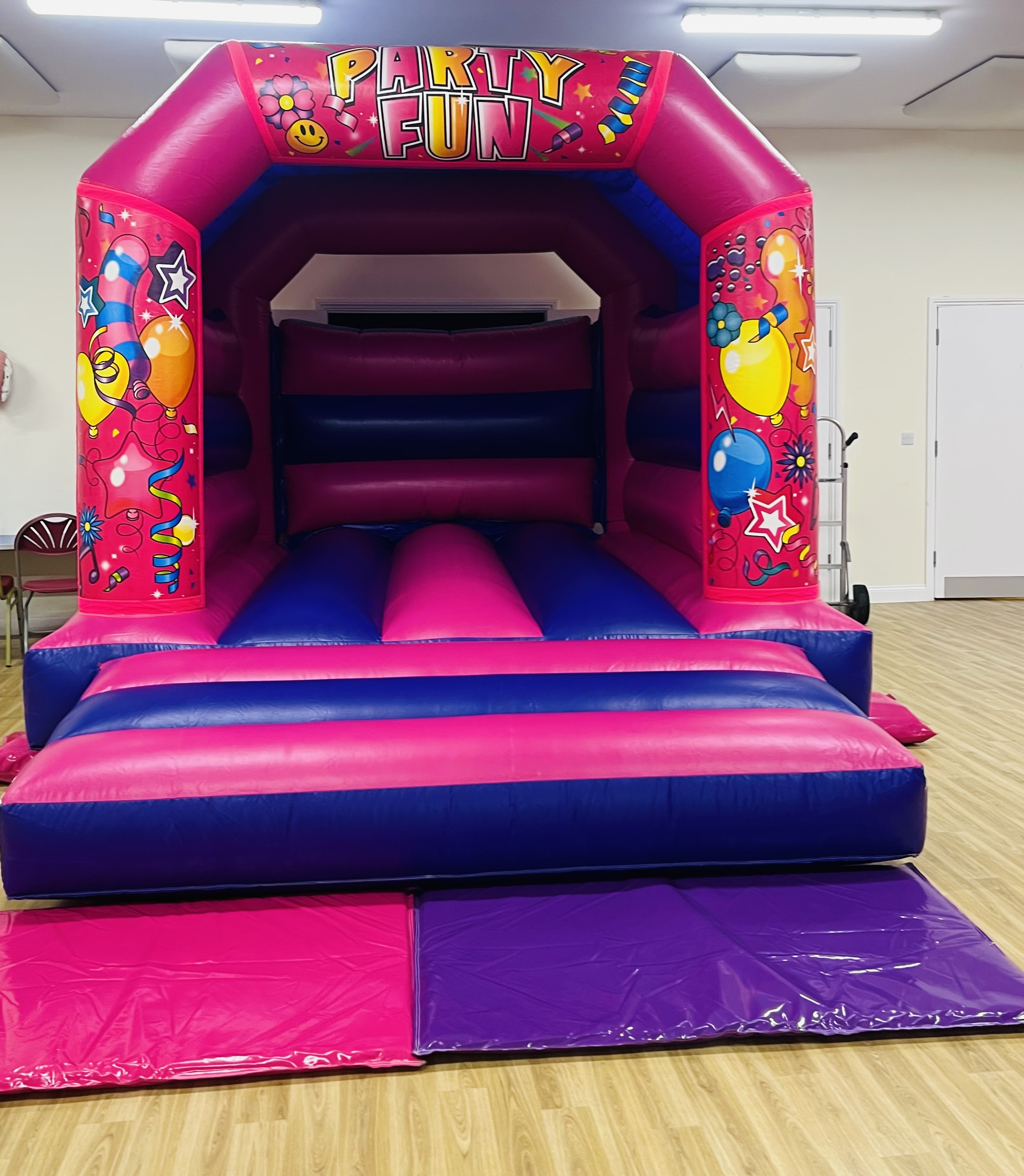 Bouncy Castle Hire in Bicester | Fun, Safe & Affordable