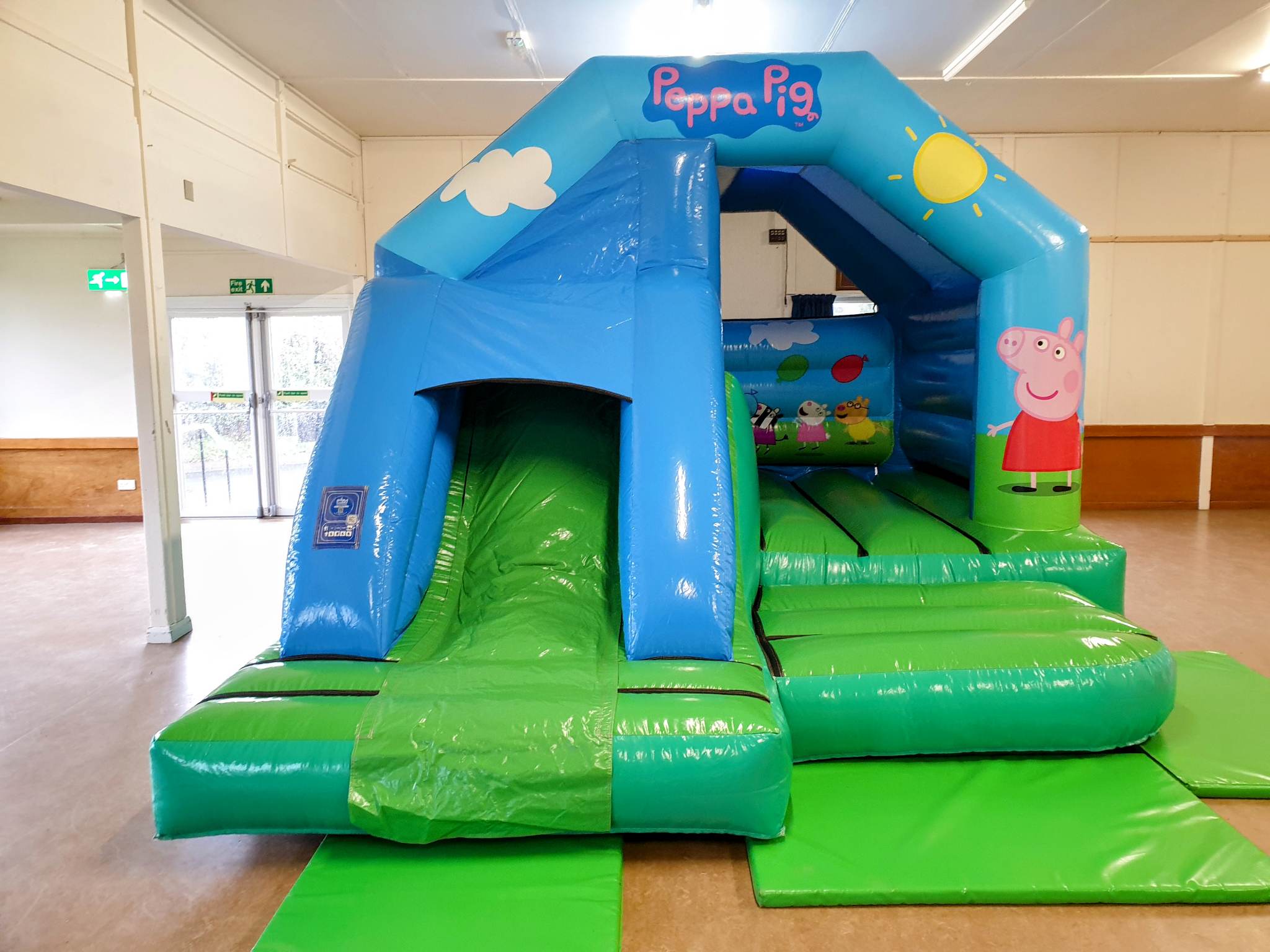 Official Licensed Peppa Pig Bounce n Slide - Bouncy Castle Hire in ...