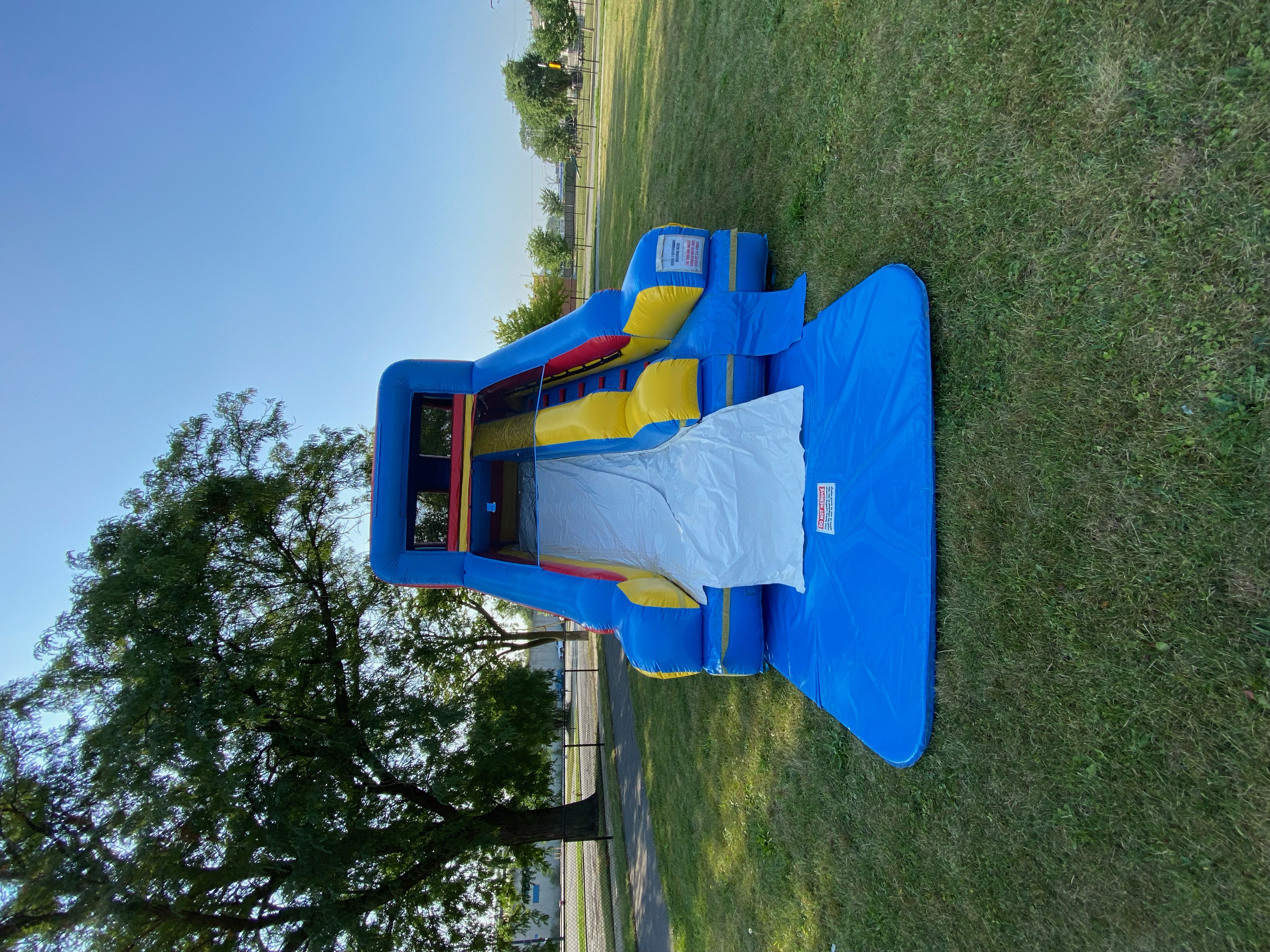 14 ft Wet/dry Slide - Hire in IL | Windy City Jumpers
