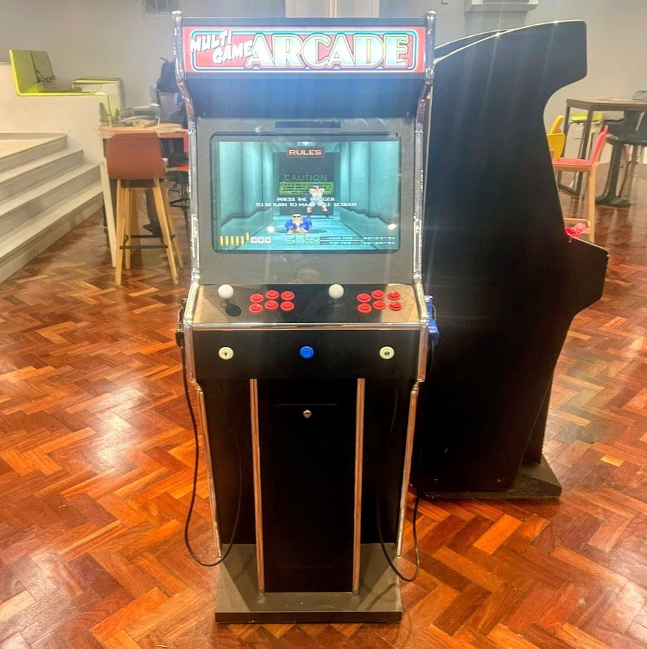 Electronic & Arcade Games - Inflatable, Bouncy Castle, Entertainment ...