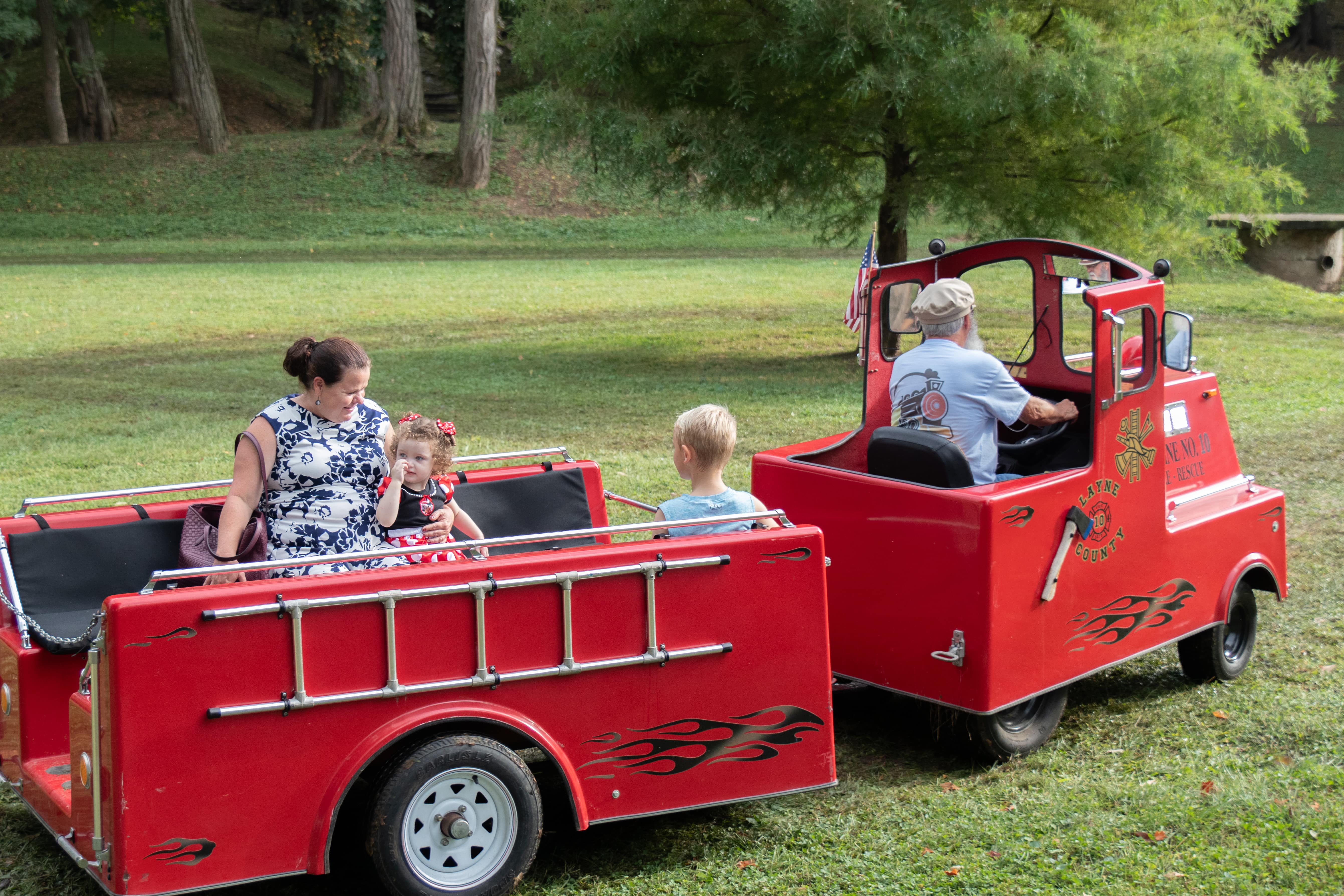 Trackless Firetruck Train Rental | Layne County Fire Ride - Highball R