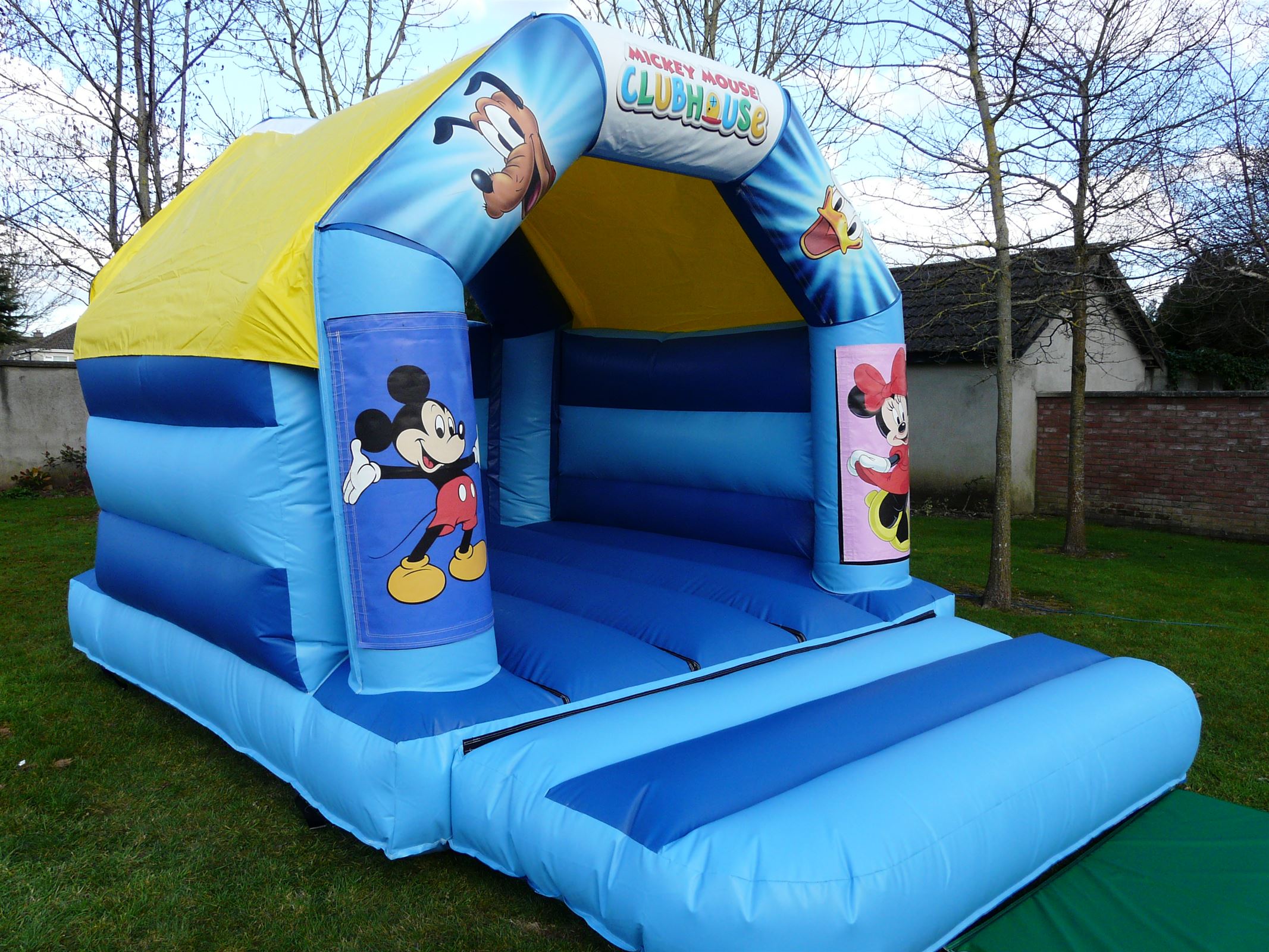 15ftx12ft Mickey Club House Bouncy Castle - Bouncy Castle Hire , Food ...
