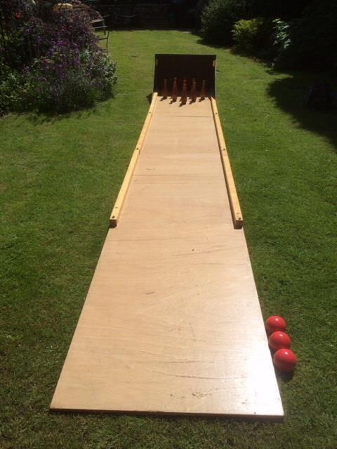 Skittle Alley Corporate Entertainment In Essex London Nationwide skittle-alley-corporate-entertainment-in-essex-london-nationwide