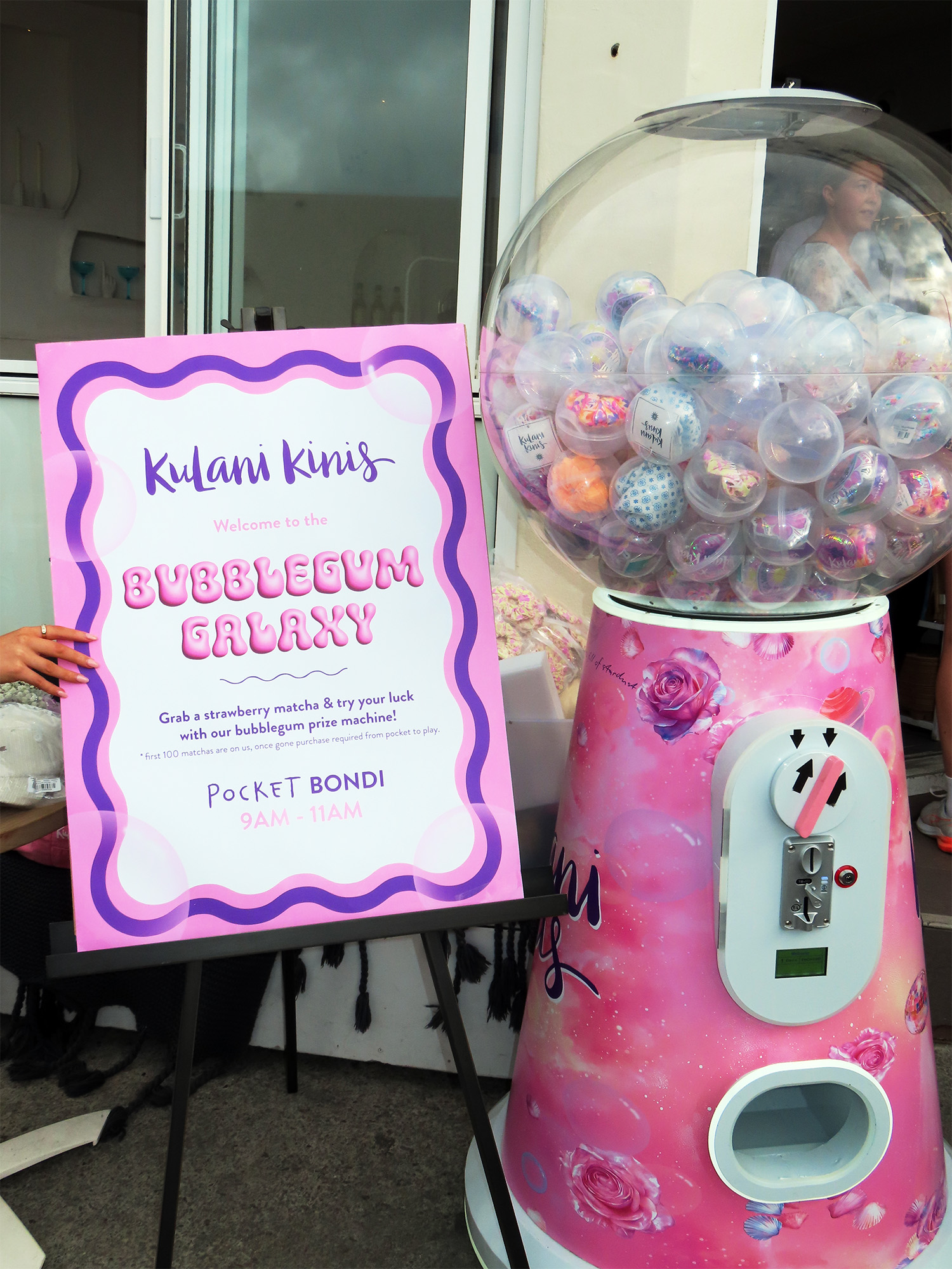 Giant Gum Ball Machine Hire Adelaide