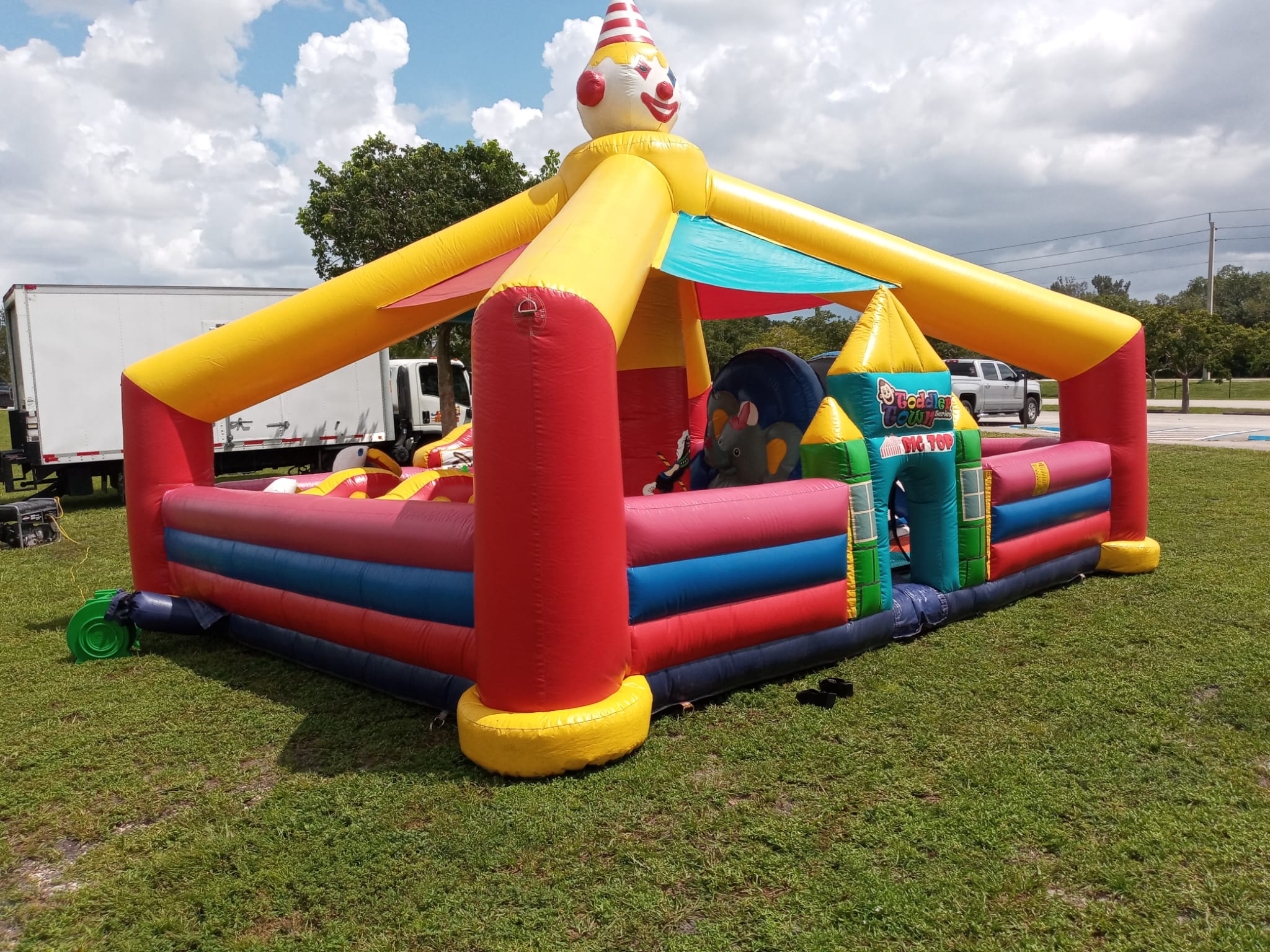 TODDLER CLOWN BOUNCE HOUSE - Hire in Florida | 3js Bounce N party
