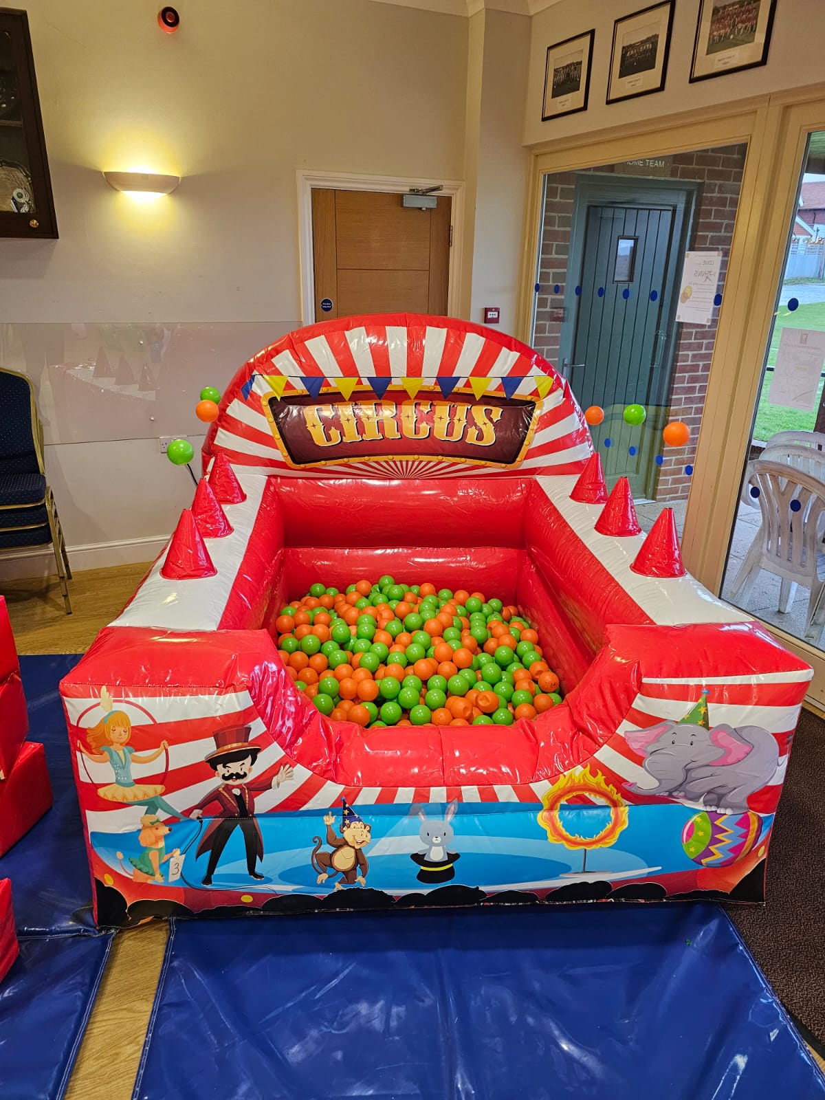 Circus ballpool and softplay - Bouncy Castle Hire & Soft Play Hire in ...