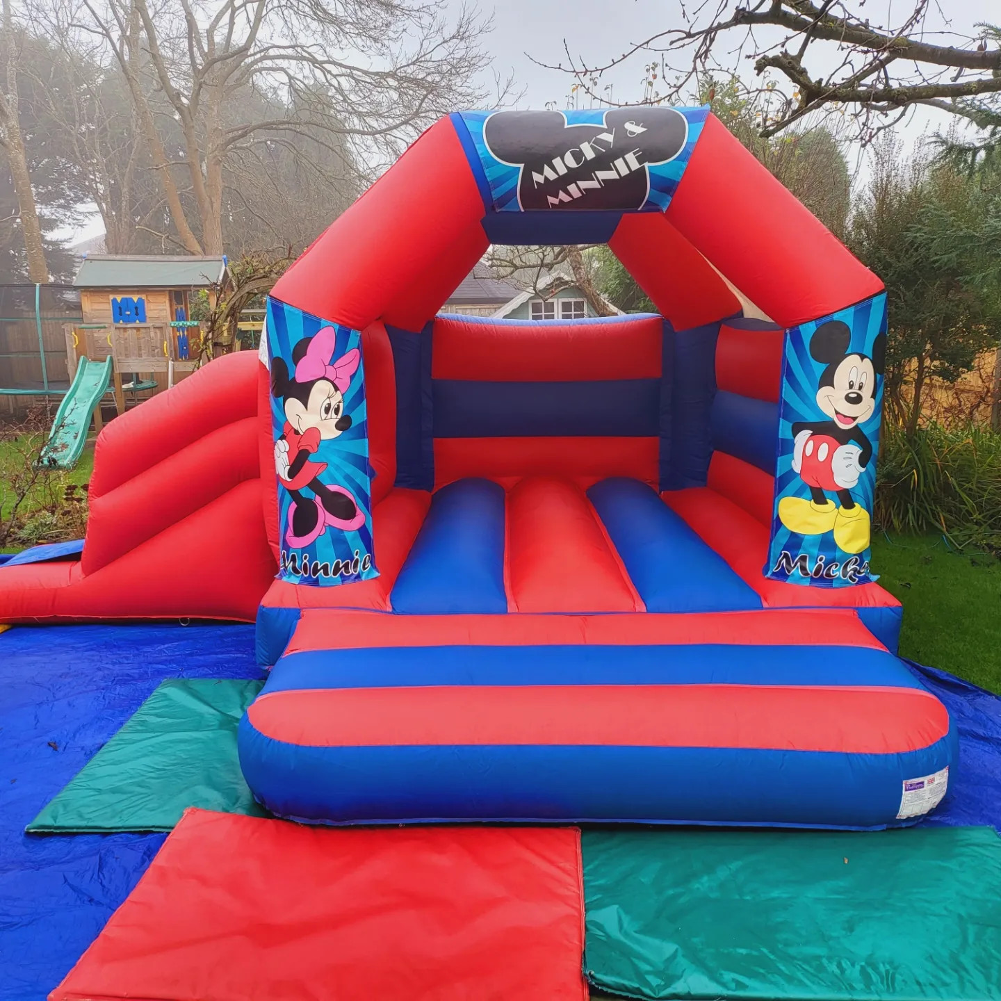 MICKEY & MINNIE MOUSE BOUNCY CASTLE 16FT vs 15ft - Bouncy Castle Hire ...