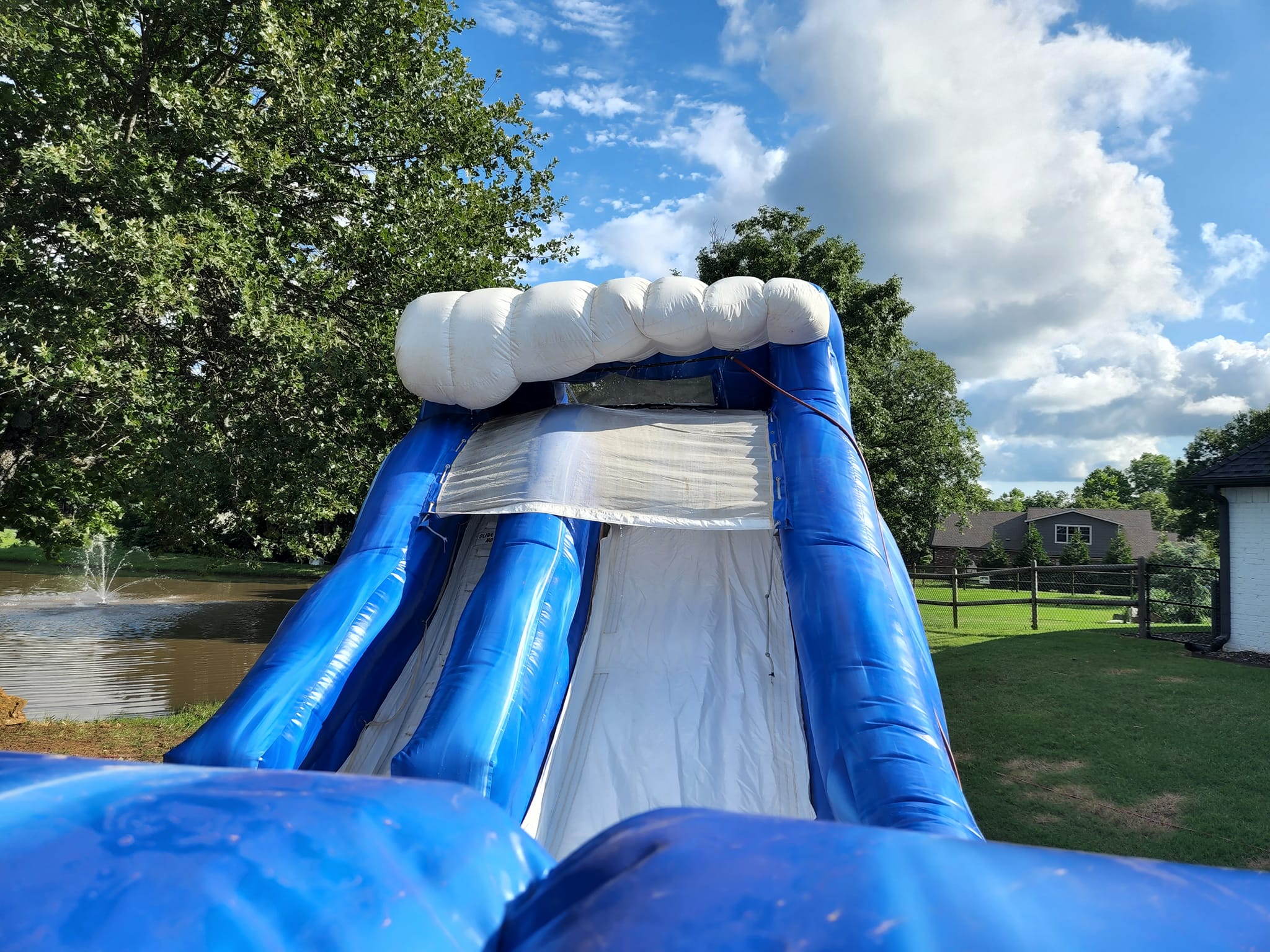 16' Wild Wave - Inflatables and Equipment Rental in Oklahoma | Party ...