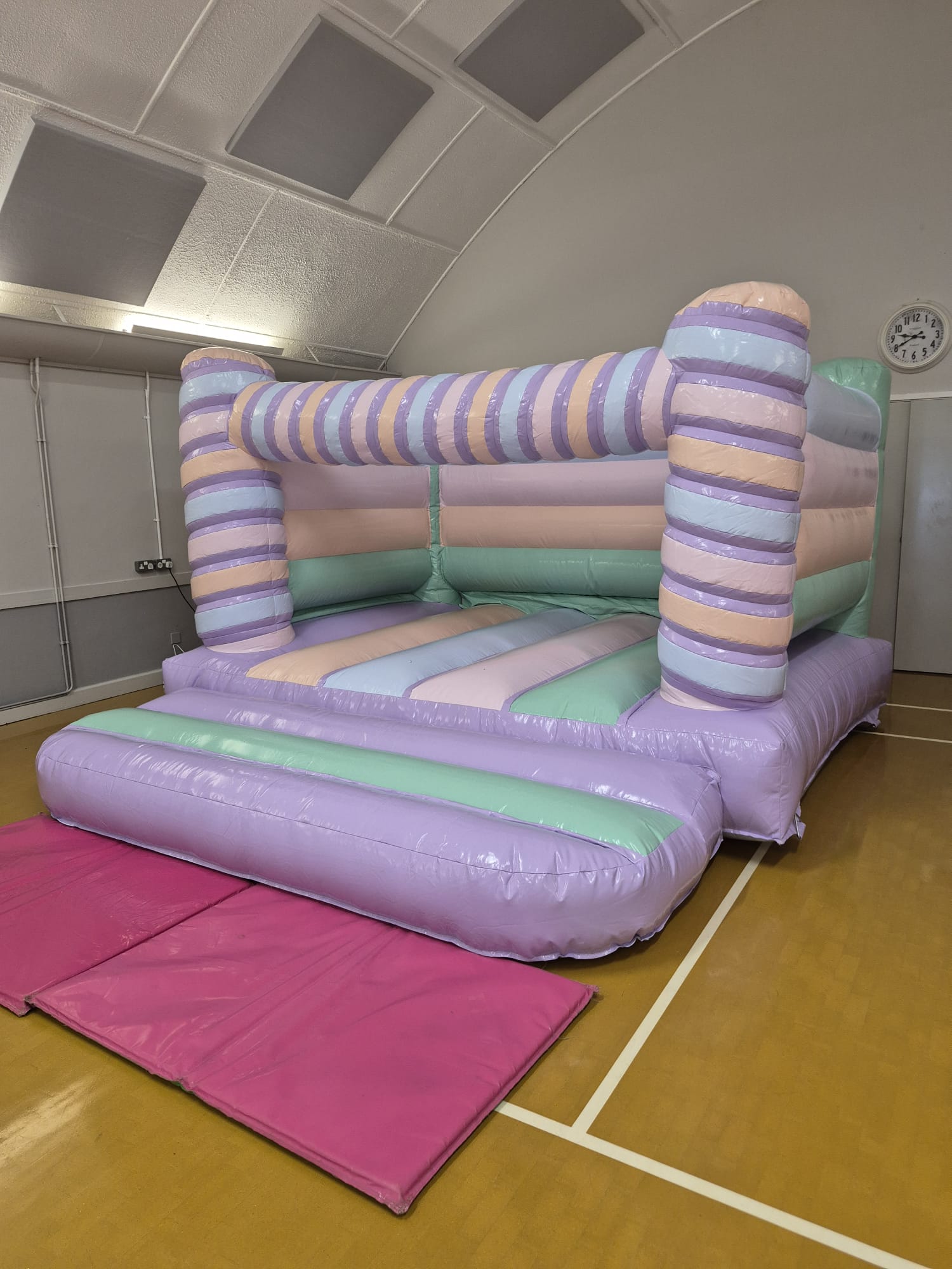 Pastel Castle - Bouncy Castle Hire in Nottinghamshire/Derby ...