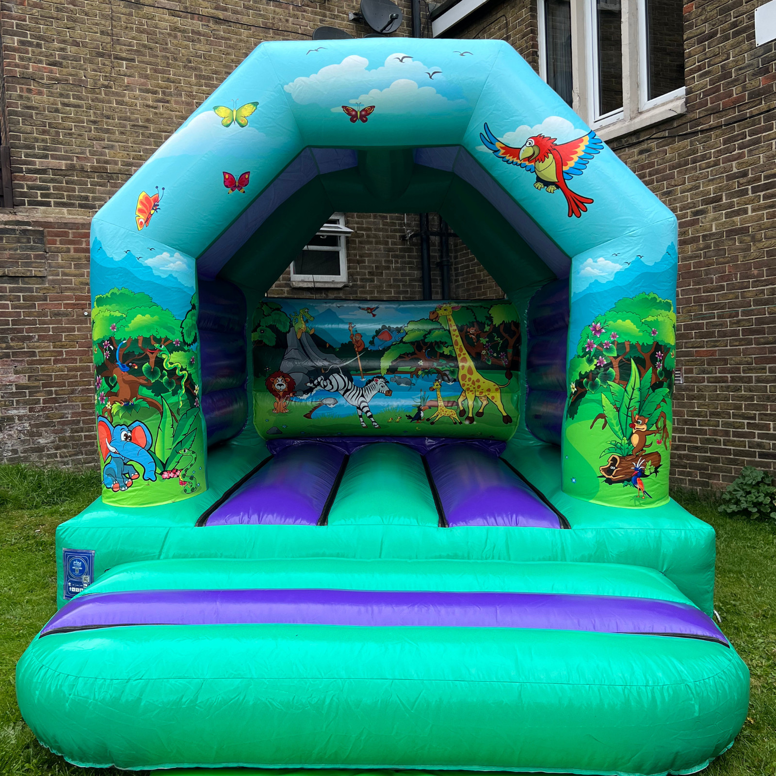Bouncy Castles - Bouncy Castle and Party Game Hire in Huddersfield ...