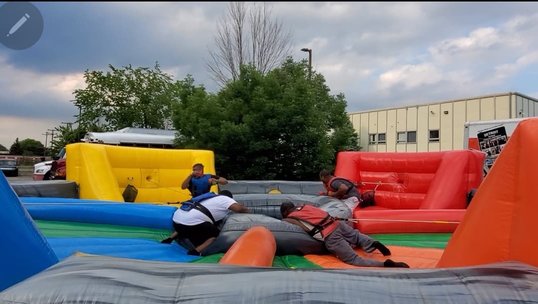Inflatable Attractions & Games Rental | Detroit & South East MI