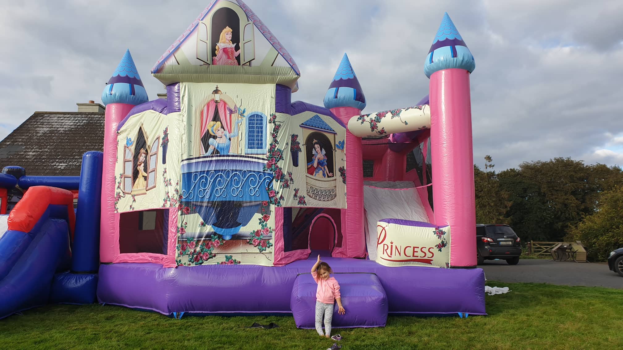 Giant Castles - Bouncy Castle Hire in Mountrath, Portlaoise, Tipperary ...