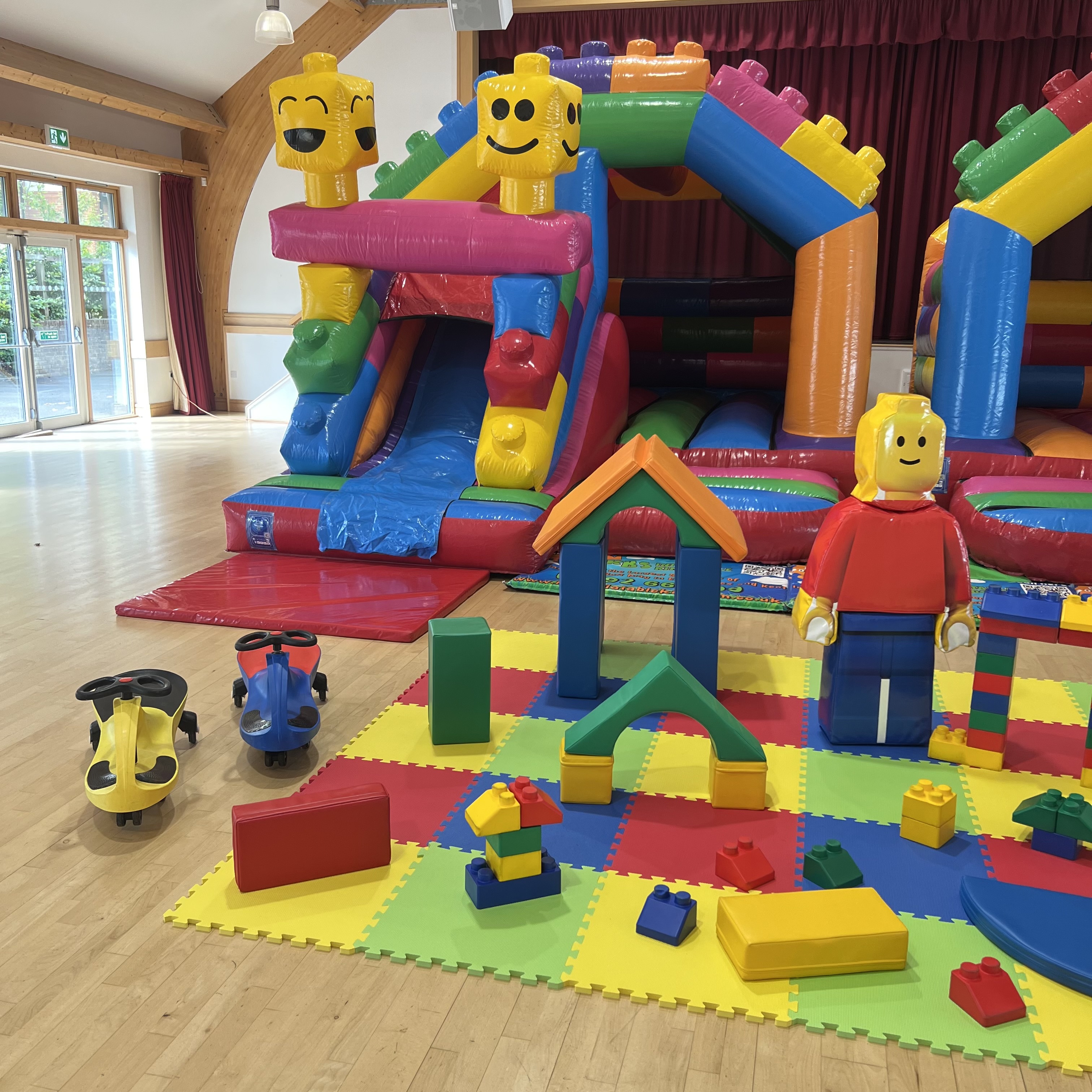 Lego Build and Play *PREMIUM* Package - Bouncy Castle Hire in ...