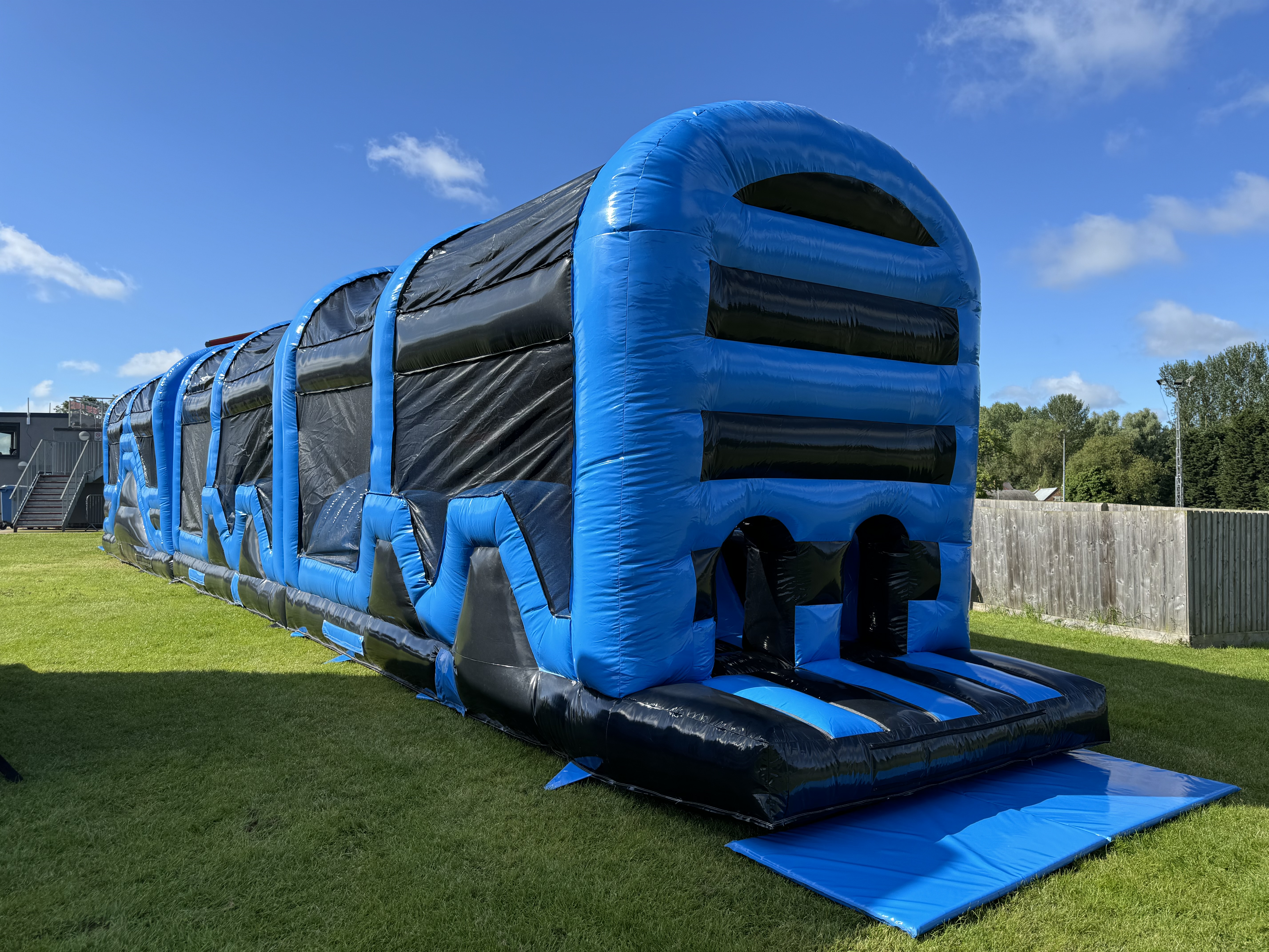 Obstacle Course - Hire in Stevenage | C&O bouncy castle