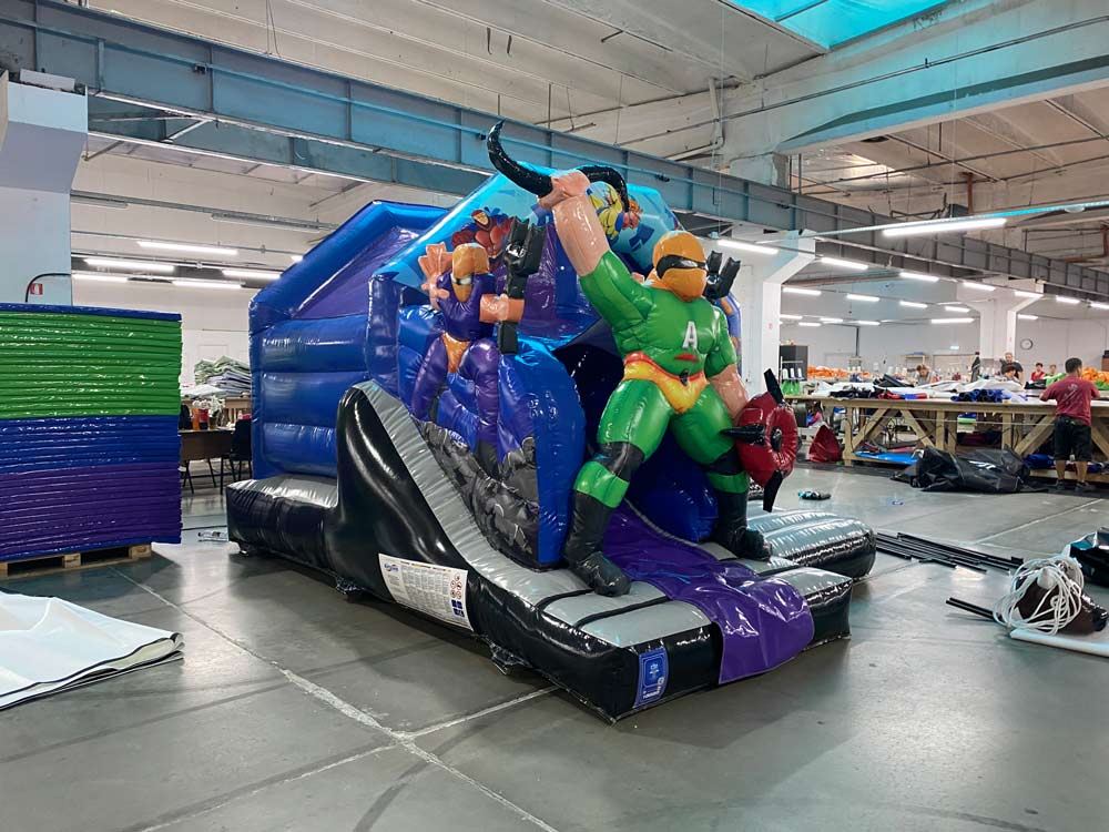 Nicebounce 3D Superhero slide combo