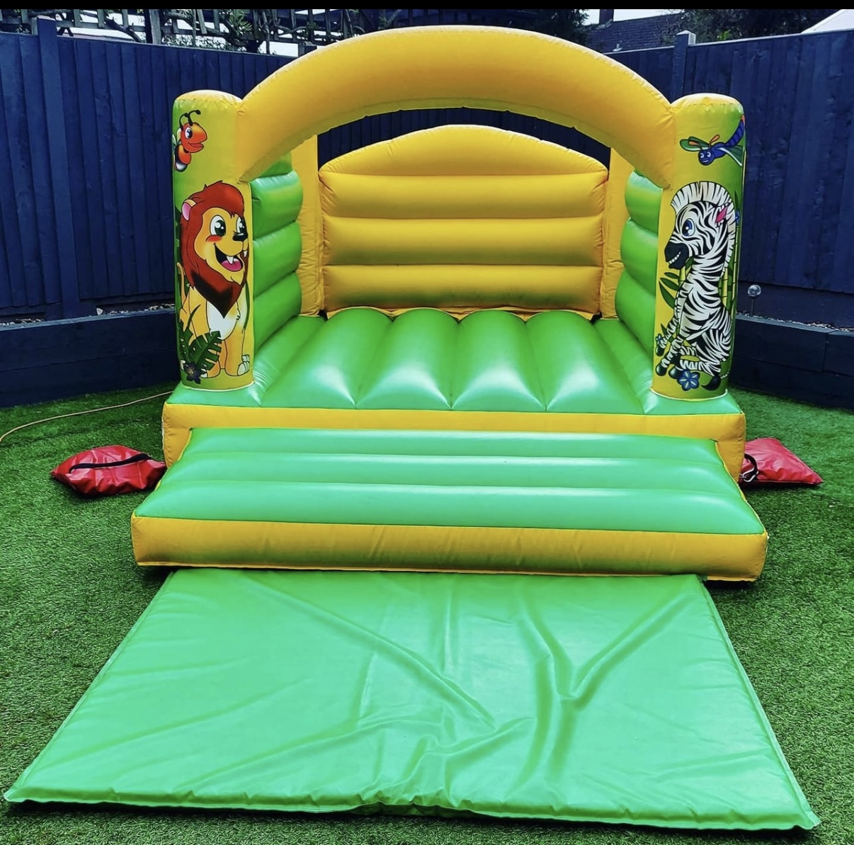 Animal toddlers castle - Bouncy Castle and soft play hire in Hornchurch ...