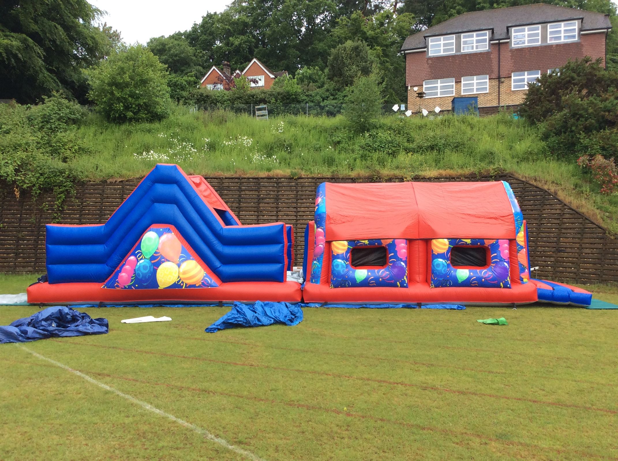 ASSAULT COURSE 11ft x 44ft x 12ft - Bouncy Castle Hire, Soft Play Hire ...