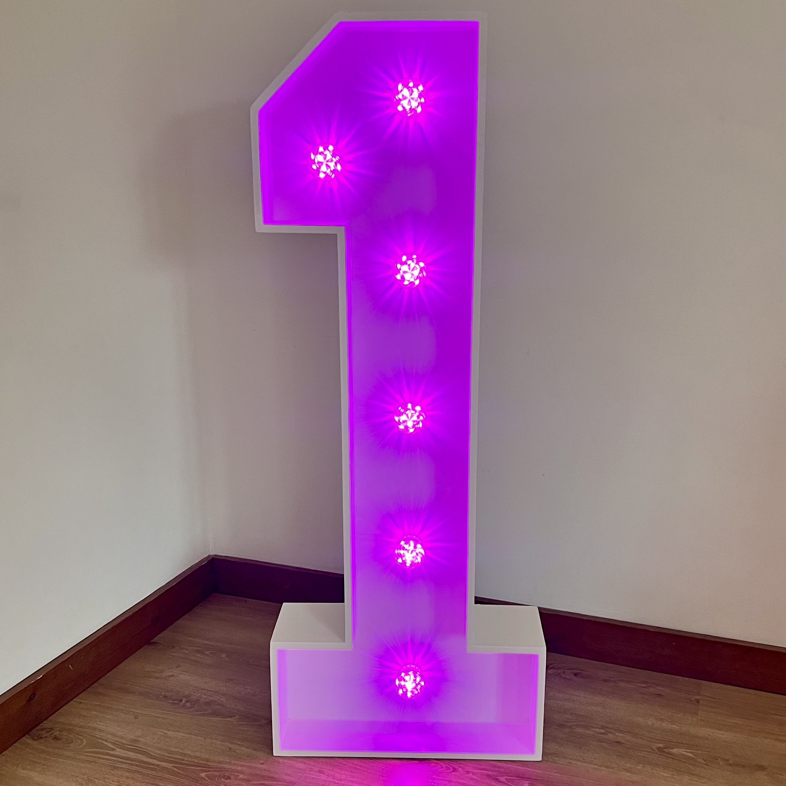 4ft Light-Up LED Numbers - Bouncy Castle Hire in Crowborough, Tunbridge ...