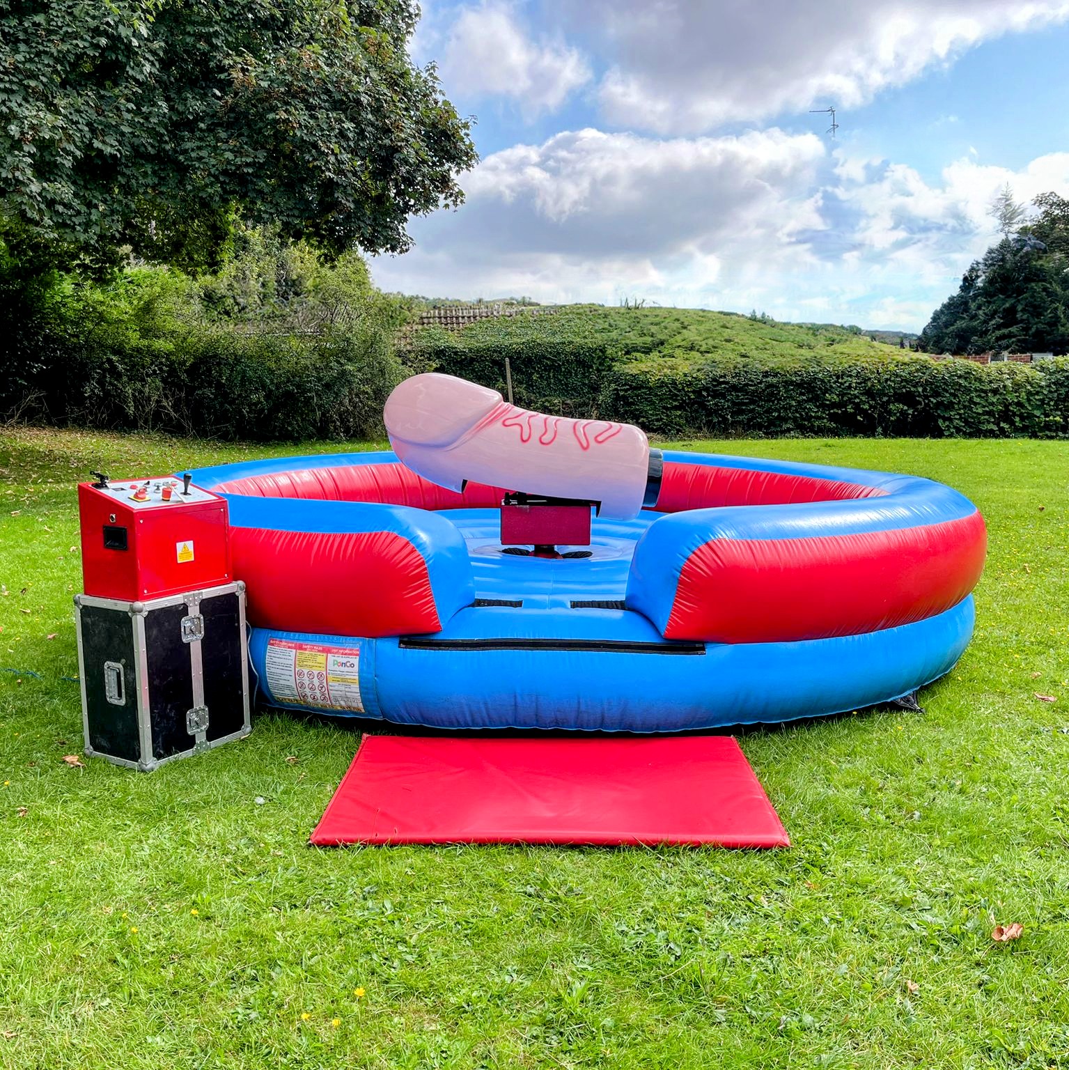 Rodeo Penis Hire - Inflatable, Bouncy Castle, Entertainment & Party ...