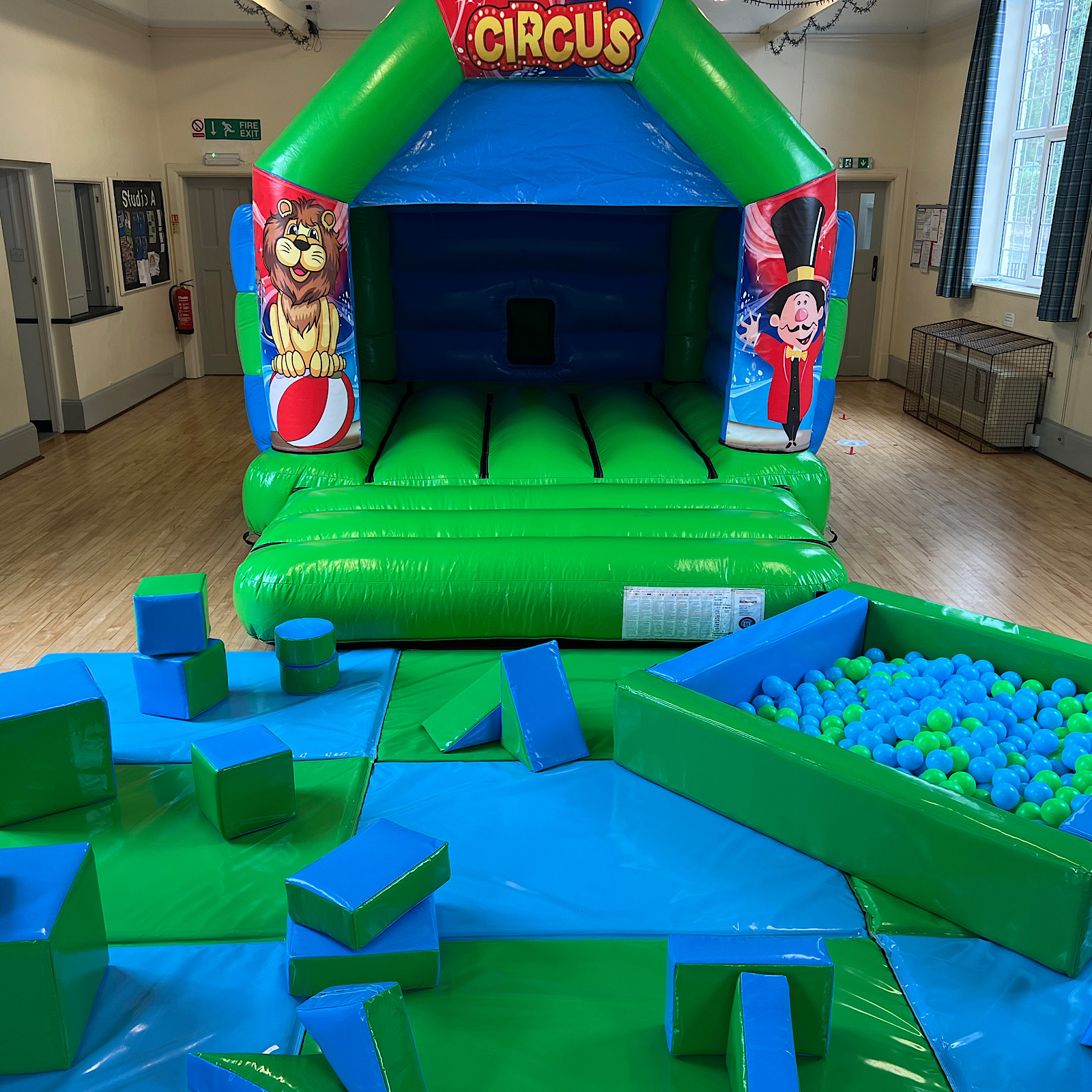 All Package Deals Bouncy Castle Hire In Leeds Wakefield Morley all-package-deals-bouncy-castle-hire-in-leeds-wakefield-morley