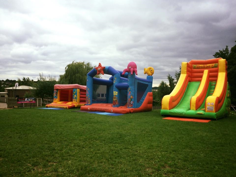 Bouncy Castles - Children's Entertainment in Leeds