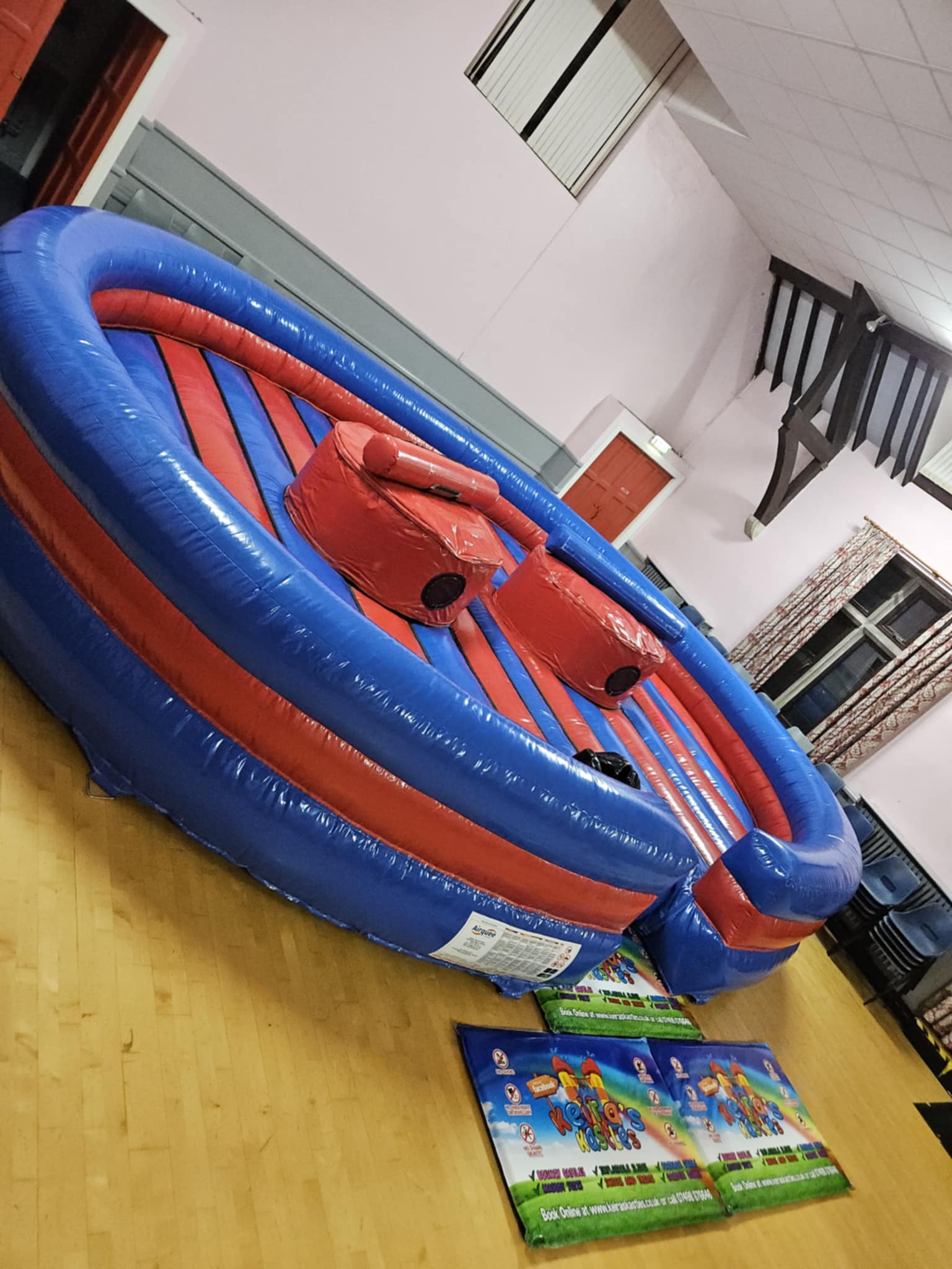 Gladiator Duel - Bouncy Castle Hire in North Yorkshire | Keiras Kastles