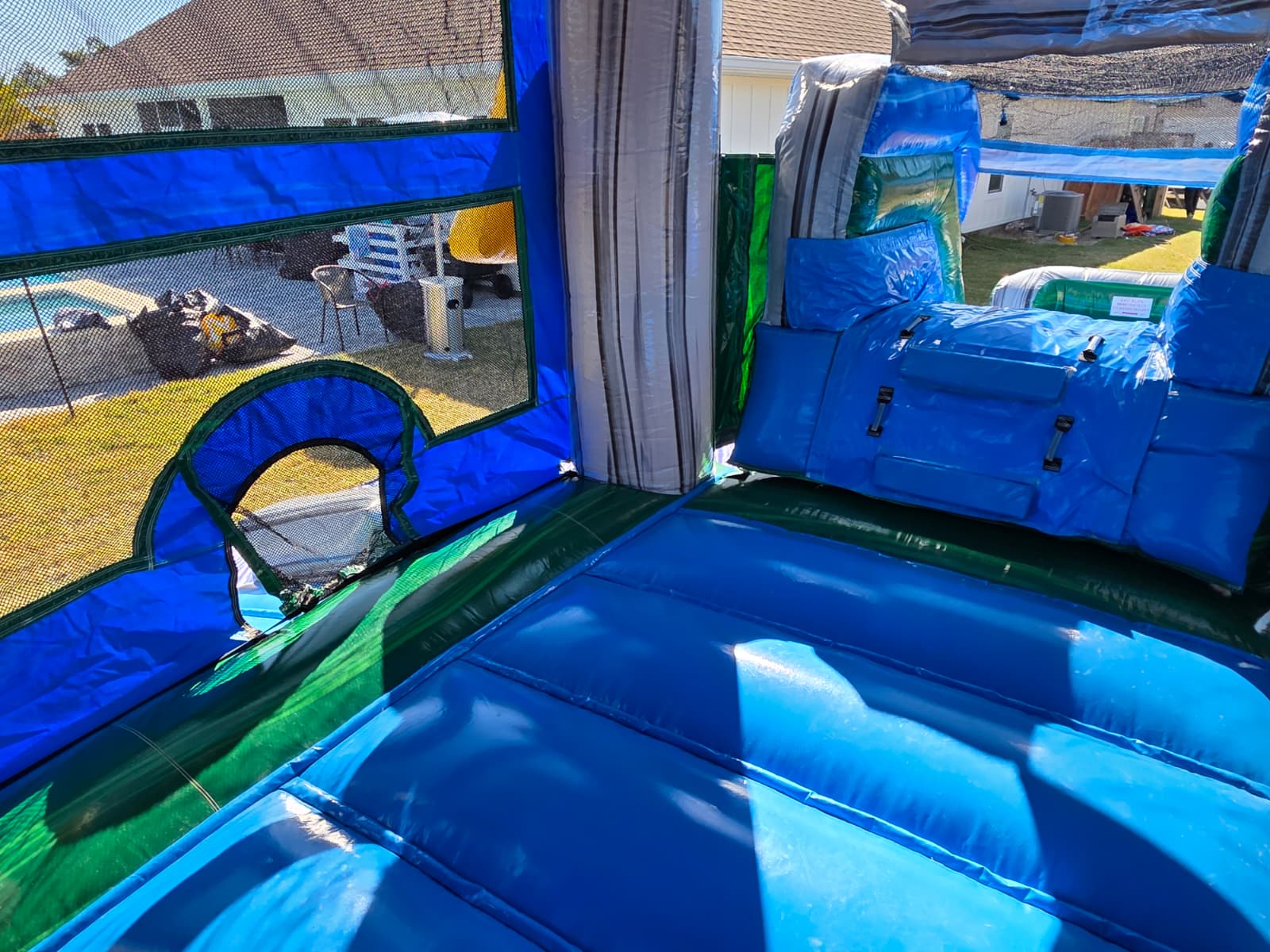 Pop Combo- Construction (WET or DRY) - Bounce House Hire in FL | JT ...
