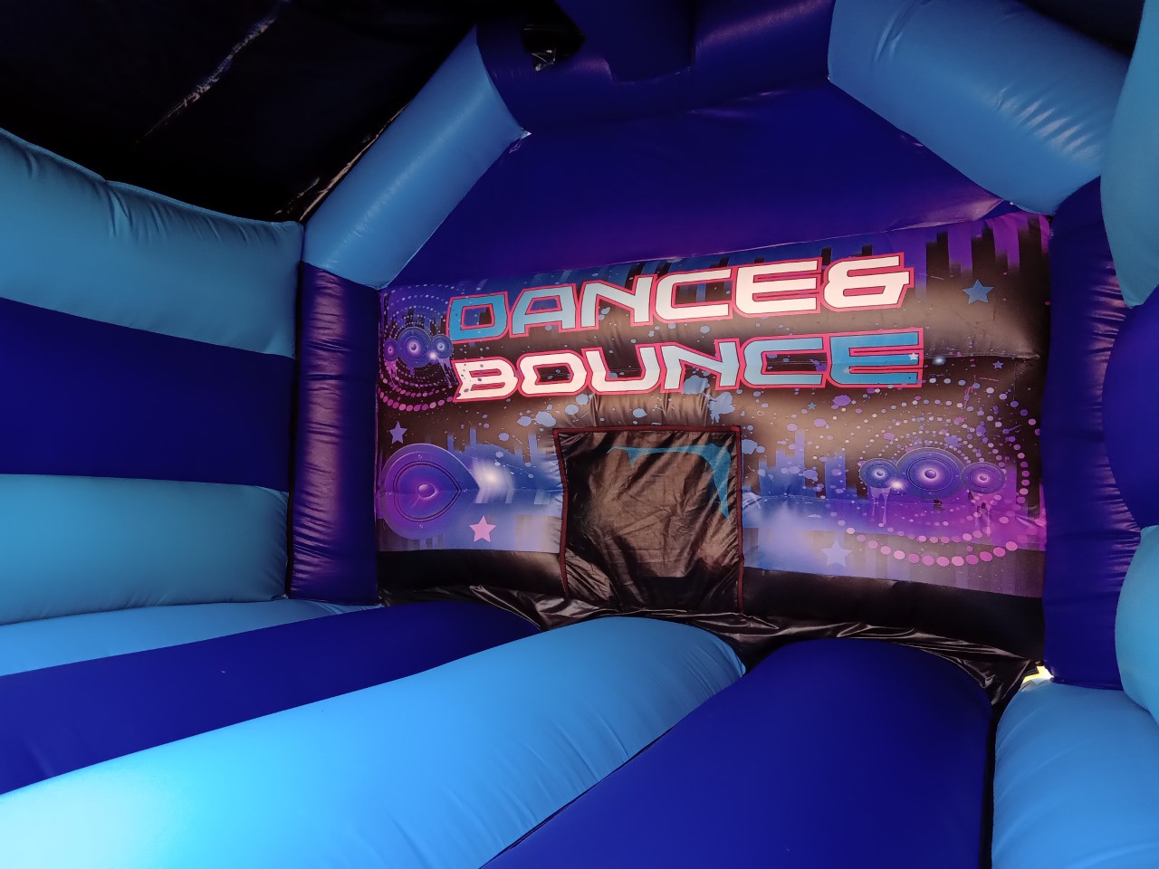 DANCE & BOUNCE 15 X16 ADULT BOUNCY CASTLE - Bouncy Castles in Stockport ...