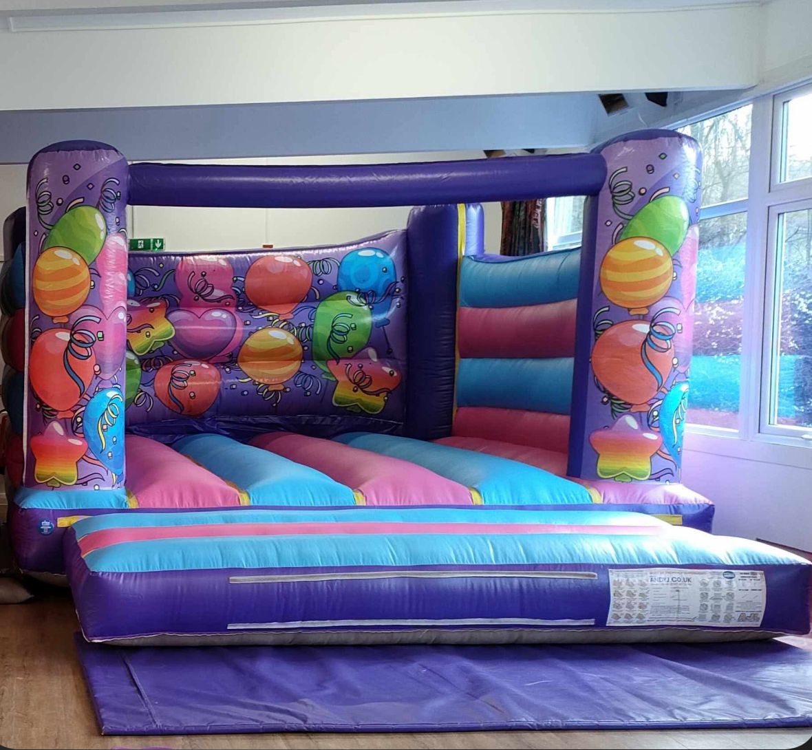 Bouncy Castles - Bouncy Castles Hire in Ashtead | Bounce and Play Surrey