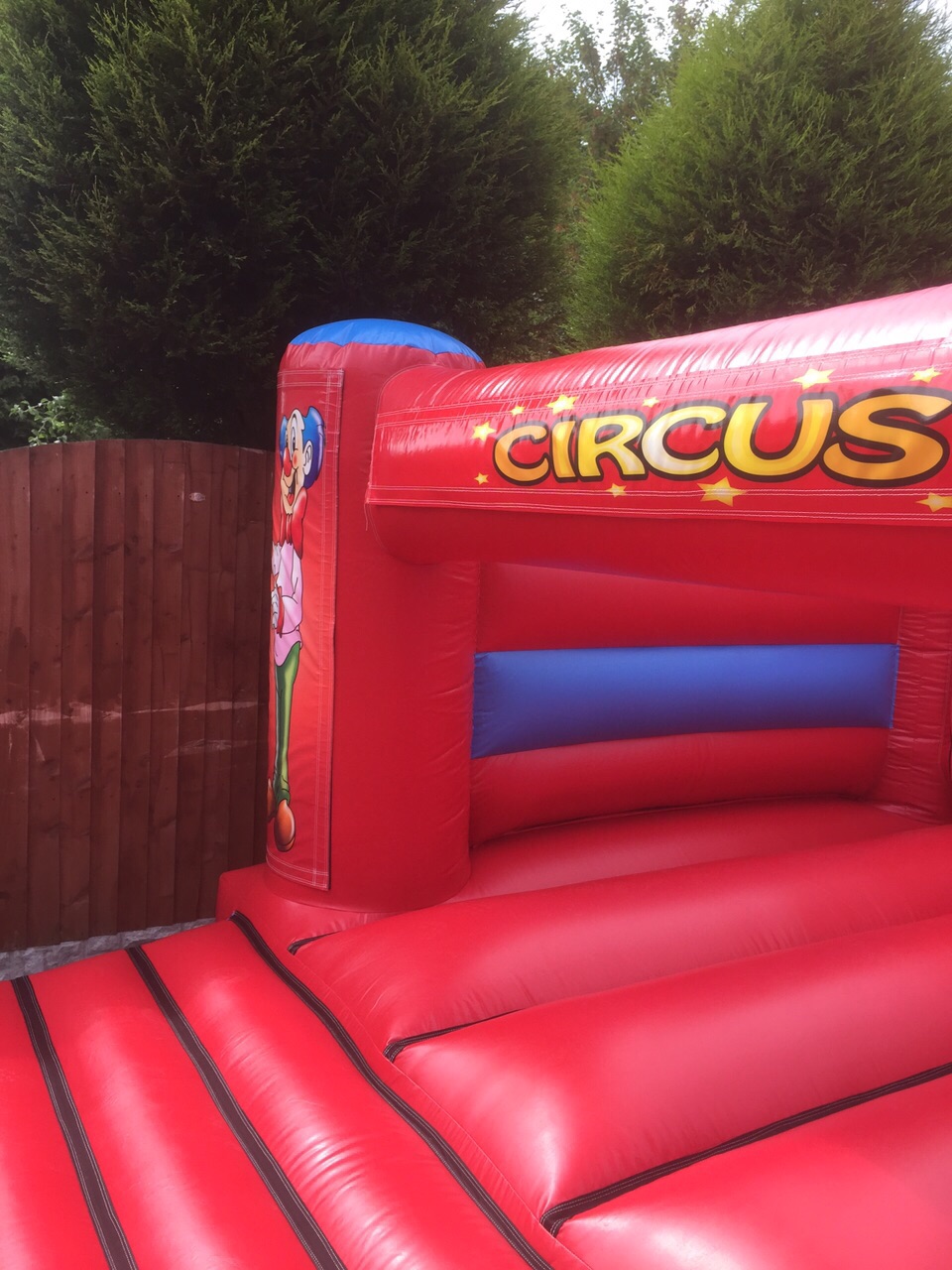 14ft x 14ft Circus Bouncy Castle - Bouncy Castle Hire in Wolverhampton ...