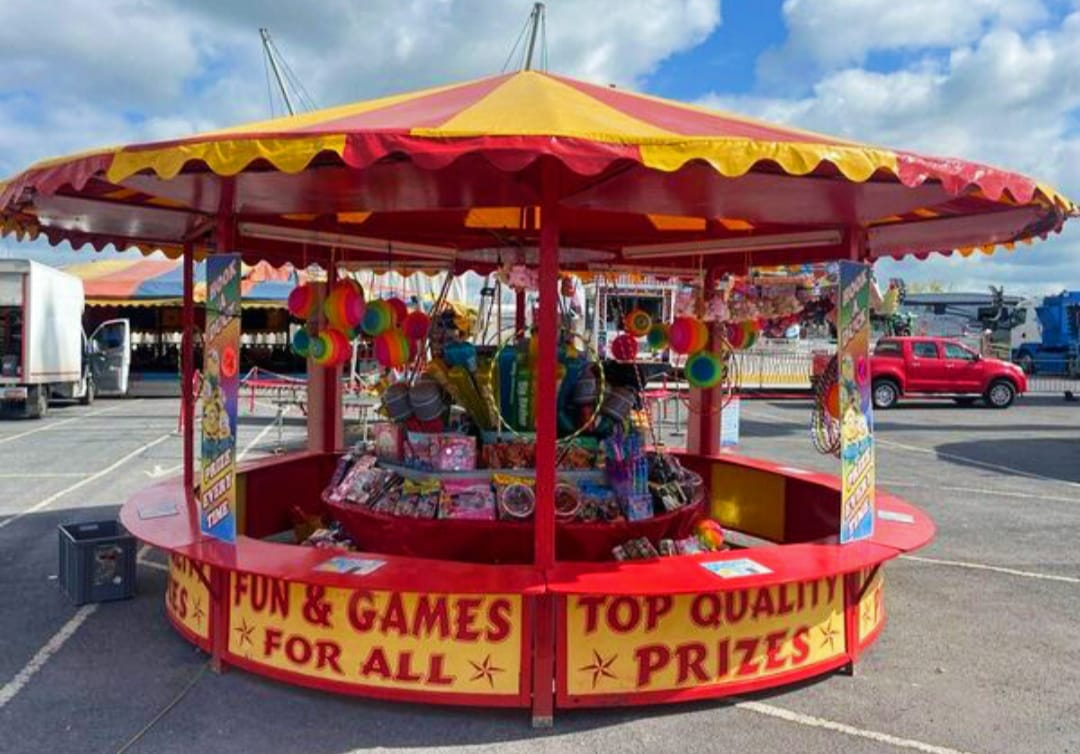 Traditional Round Stall Hoopla - Event & Party Hire in Ireland ...