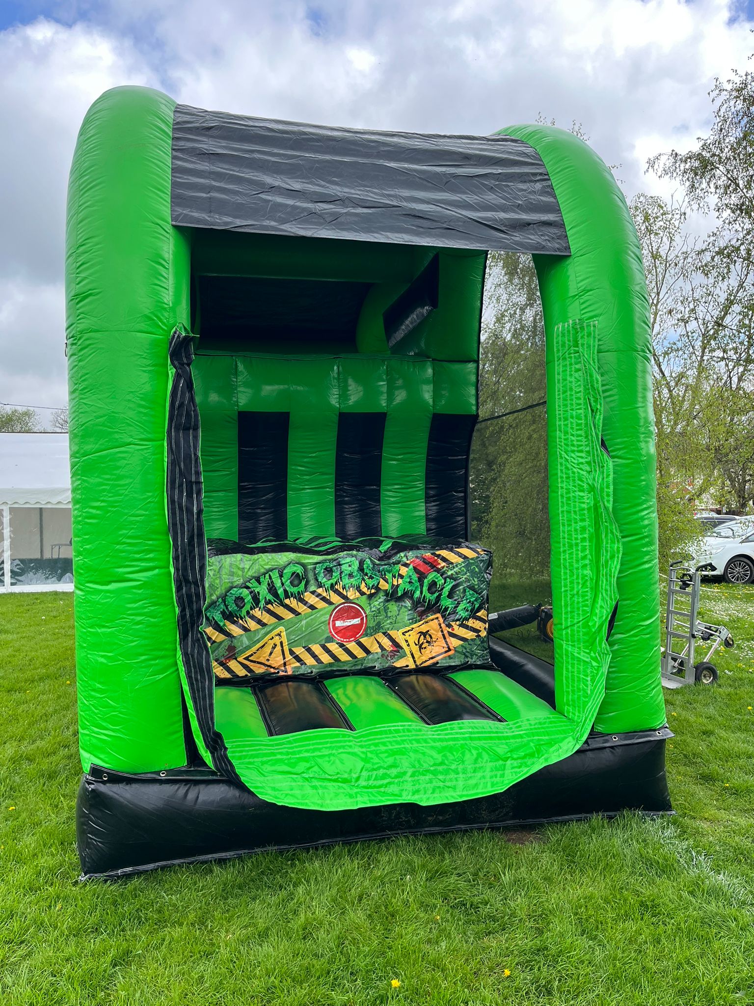 Inflatable Base Jump - Bouncy Castle hire Wiltshire Swindon ,Oxford in ...