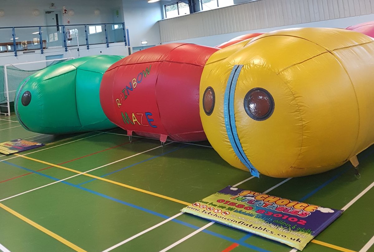 Inflatable Maze 32ft x 28ft - Bouncy Castle Hire in Kent, East Sussex,