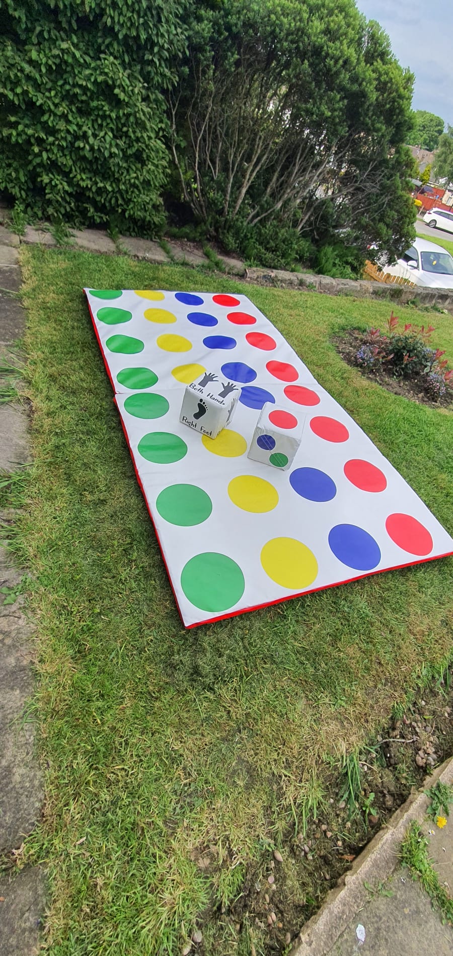Giant Garden Twister Game | Fasci Garden