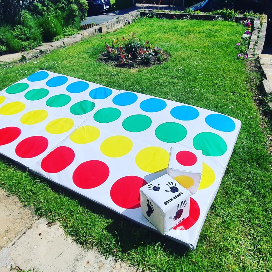 Giant Garden Twister Game | Fasci Garden